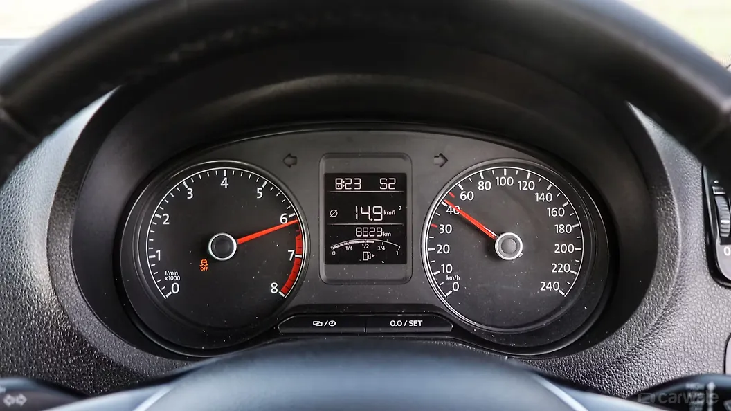 Polo Instrument Cluster Image, Polo Photos in India - CarWale