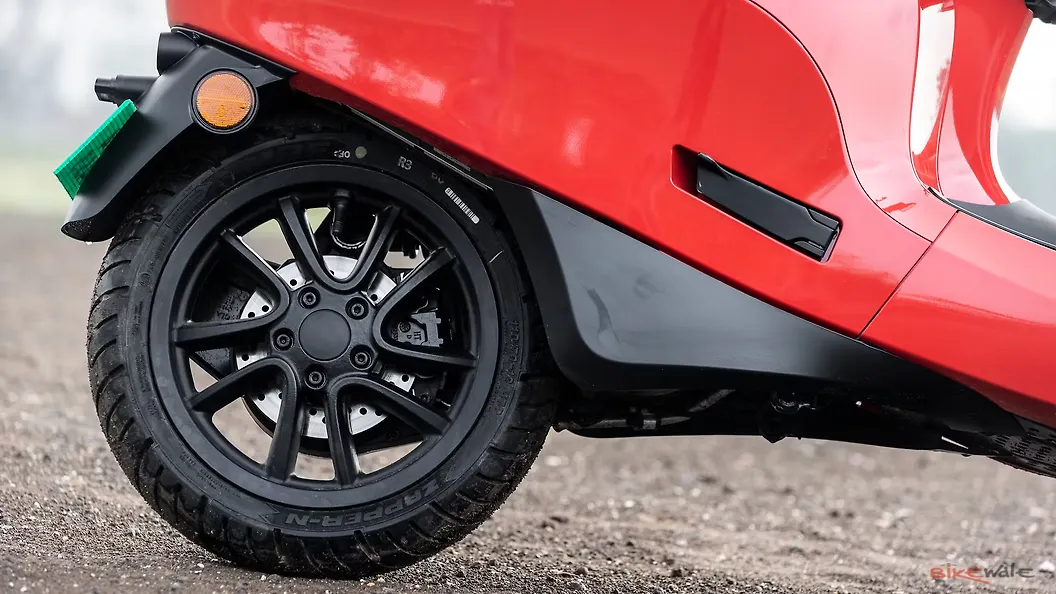 OLA S1 Pro Rear Tyre Image – BikeWale