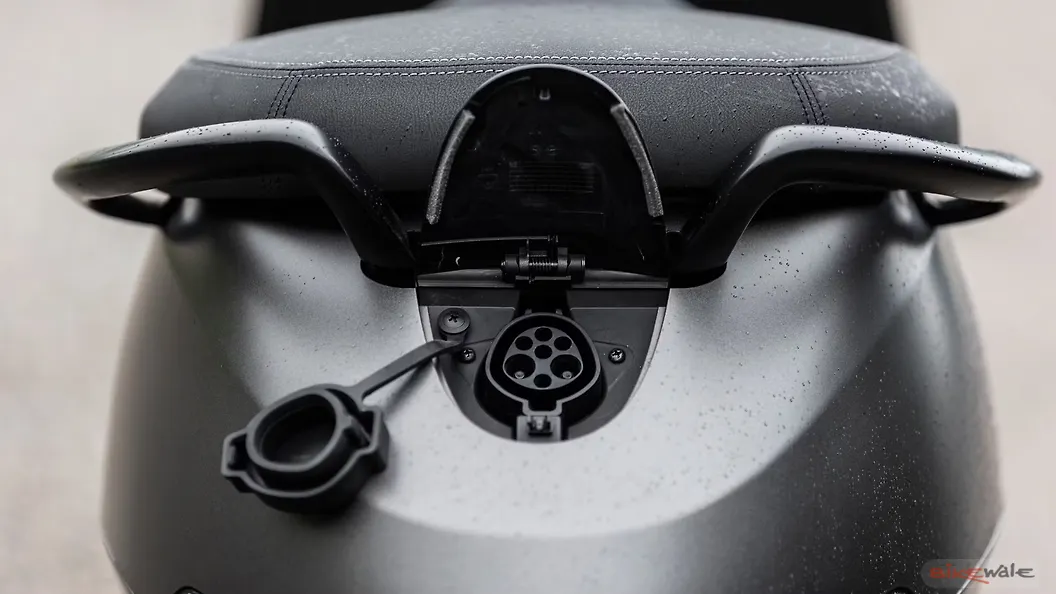 OLA S1 Pro Charging Cable Image – BikeWale