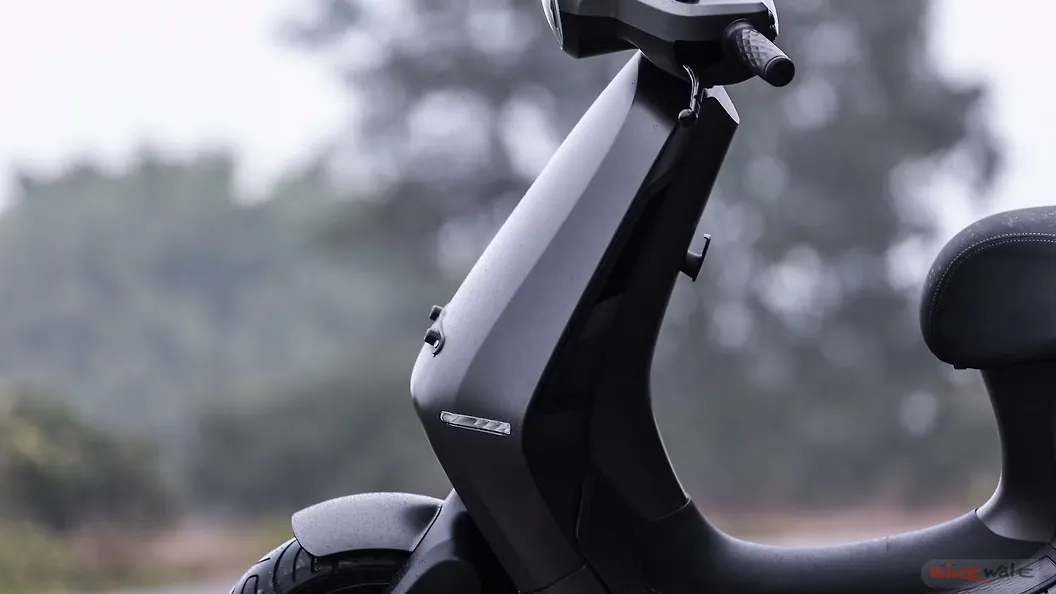 OLA S1 Pro Front Panel/Front Apron Image – BikeWale