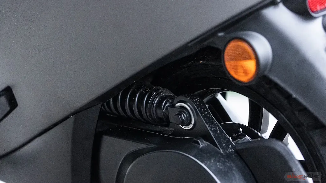 OLA S1 Pro Rider Seat Image – BikeWale