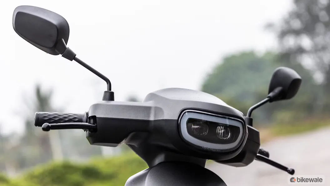 OLA S1 Pro [2021-2023] Front View Image – BikeWale