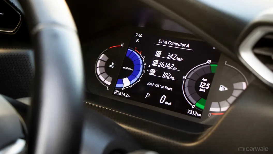 Magnite Instrument Cluster Image, Magnite Photos in India - CarWale