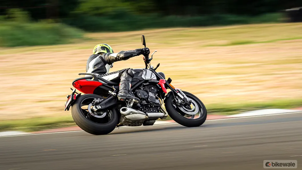 Triumph Trident 660 [2020-2021] Right Side View Image – BikeWale