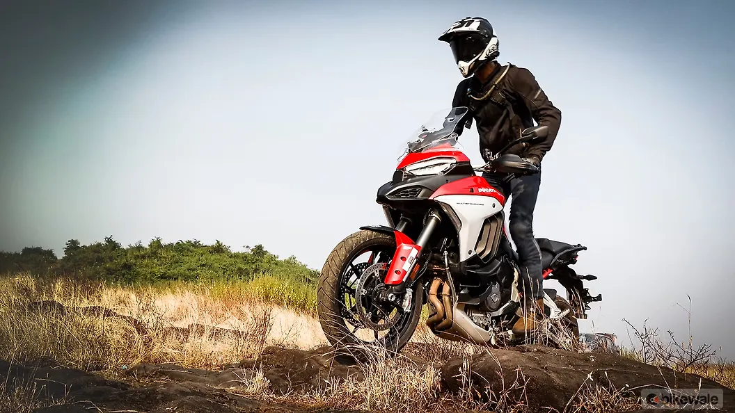 Ducati Multistrada V4 Front View Image – BikeWale