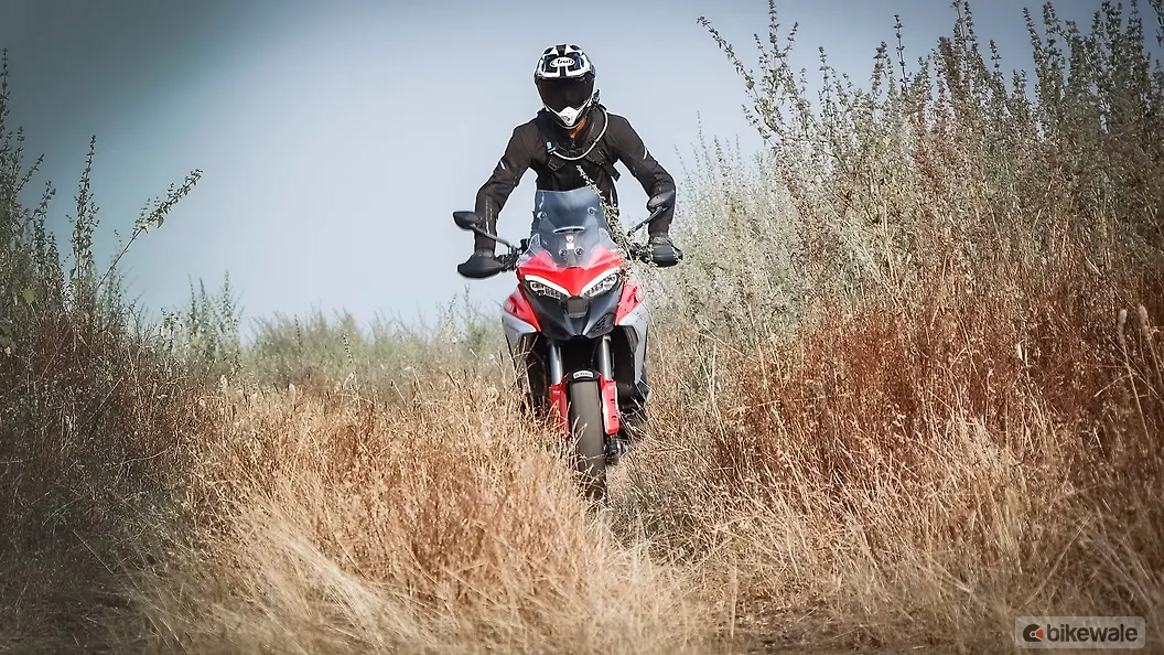 Ducati Multistrada V4 Front View Image – BikeWale