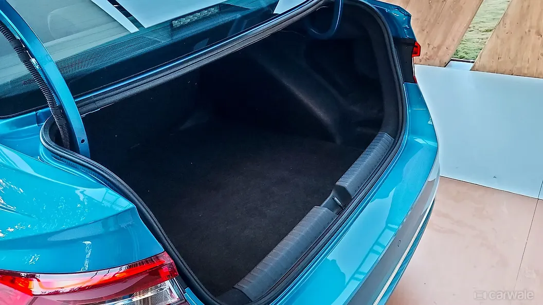 Slavia Bootspace Image, Slavia Photos in India - CarWale