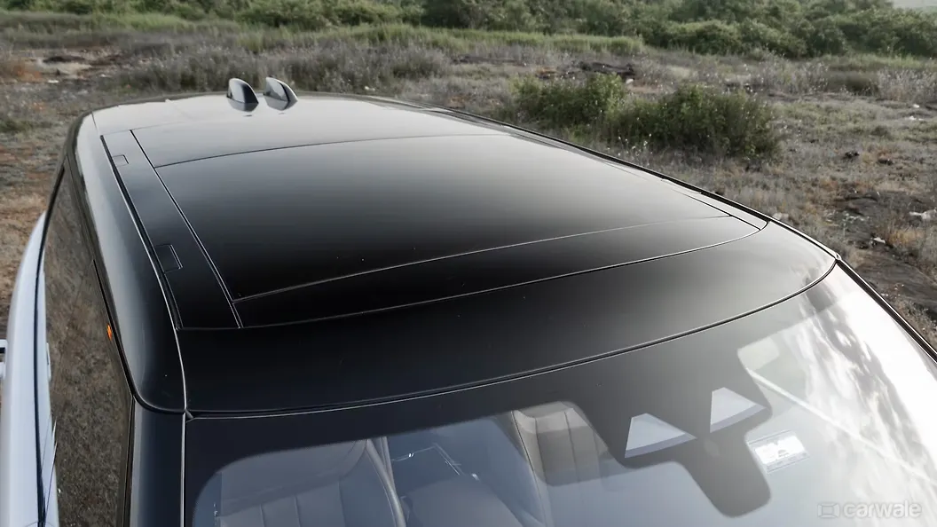 Range Rover Car Roof Image, Range Rover Photos in India - CarWale