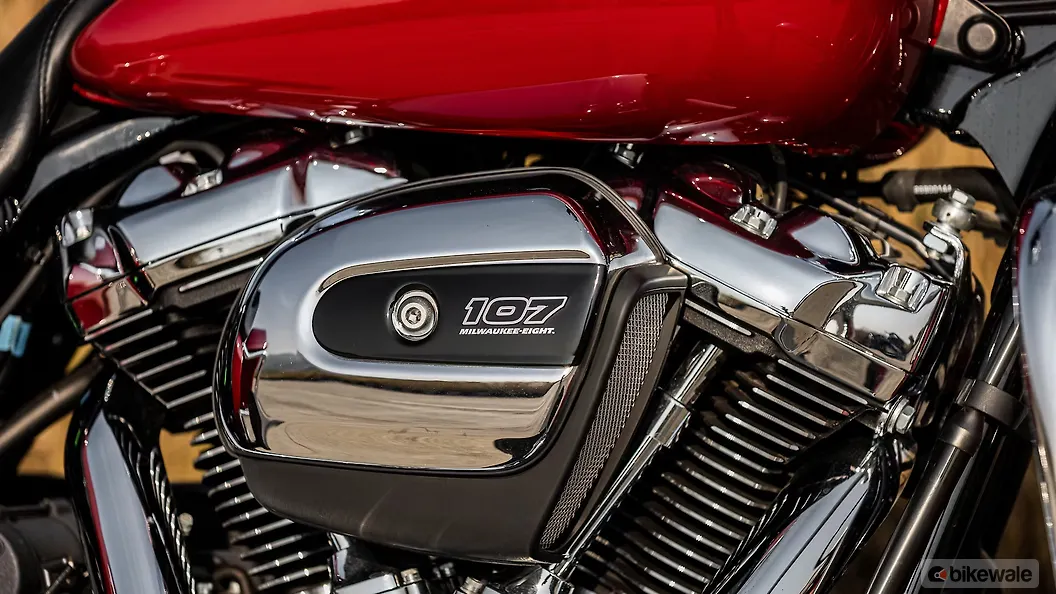 Harley-Davidson Road King Engine From Left Image – BikeWale