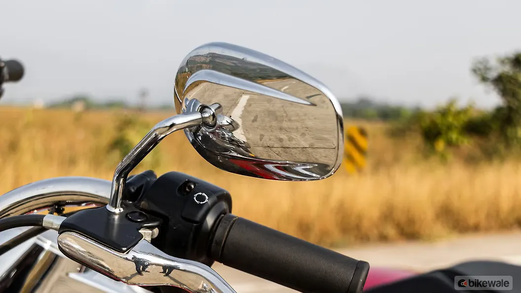 Harley-Davidson Road King Rear View Mirror Image – BikeWale