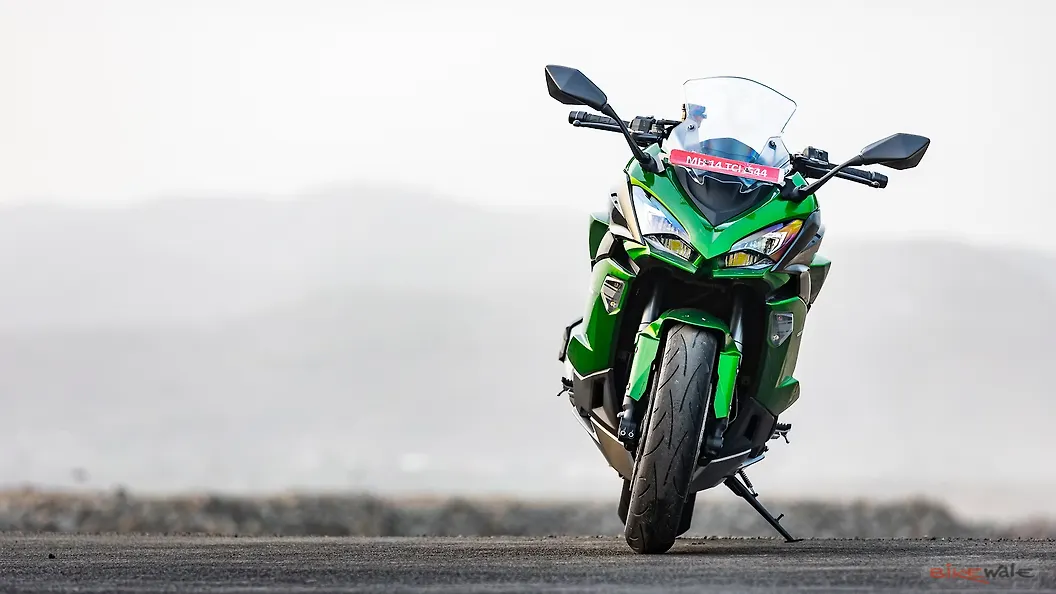 Kawasaki Ninja 1000 Left Side View Image – BikeWale