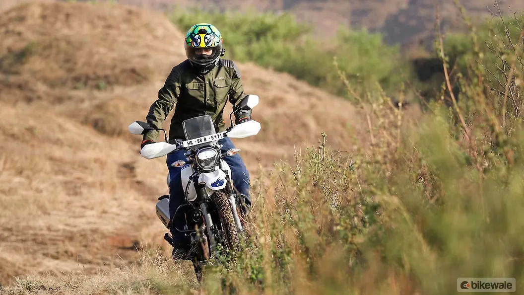 Hero Xpulse 200 4V Front View Image – BikeWale