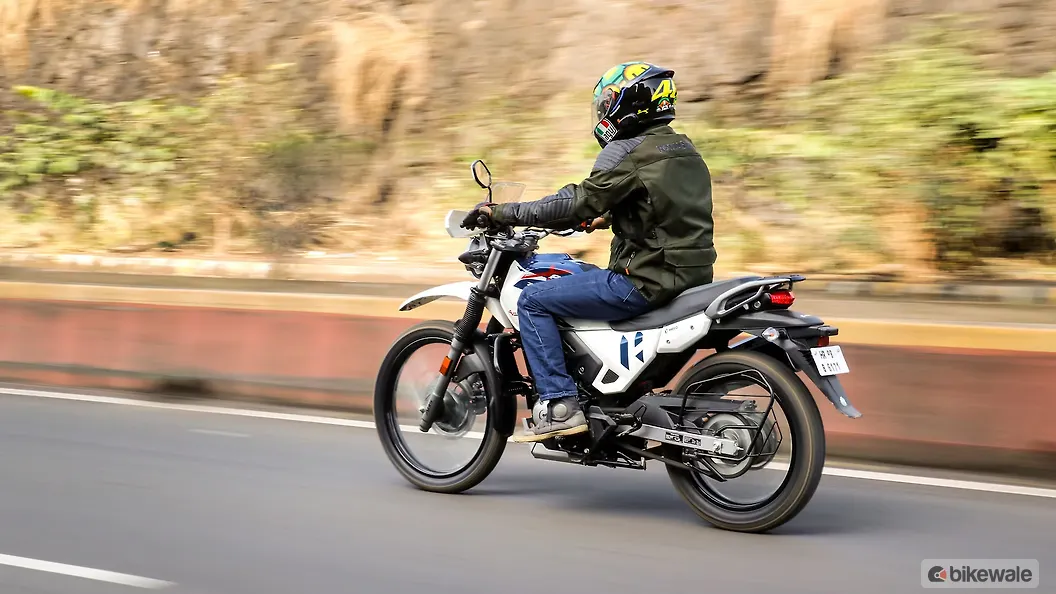 Hero Xpulse 200 4V Left Rear Three Quarter Image – BikeWale