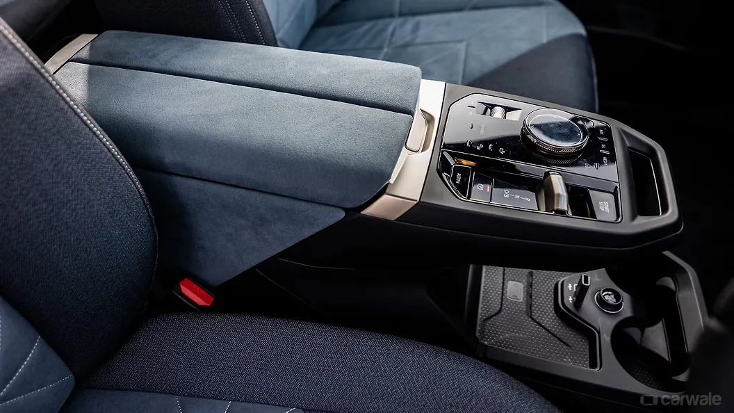 iX Center Console/Centre Console Storage Image, iX Photos in India ...