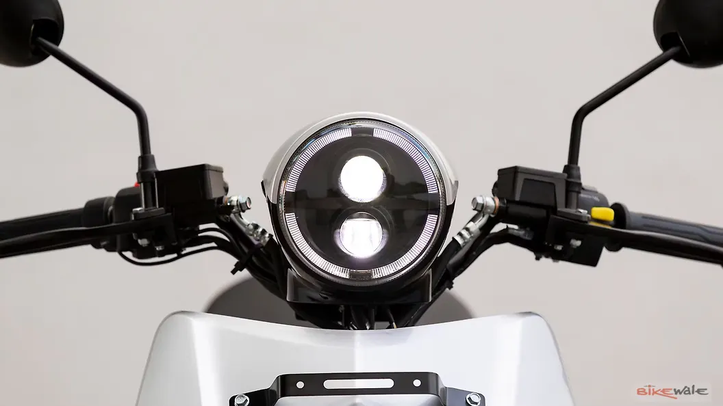 Bounce Infinity E1 Instrument Cluster Image – BikeWale