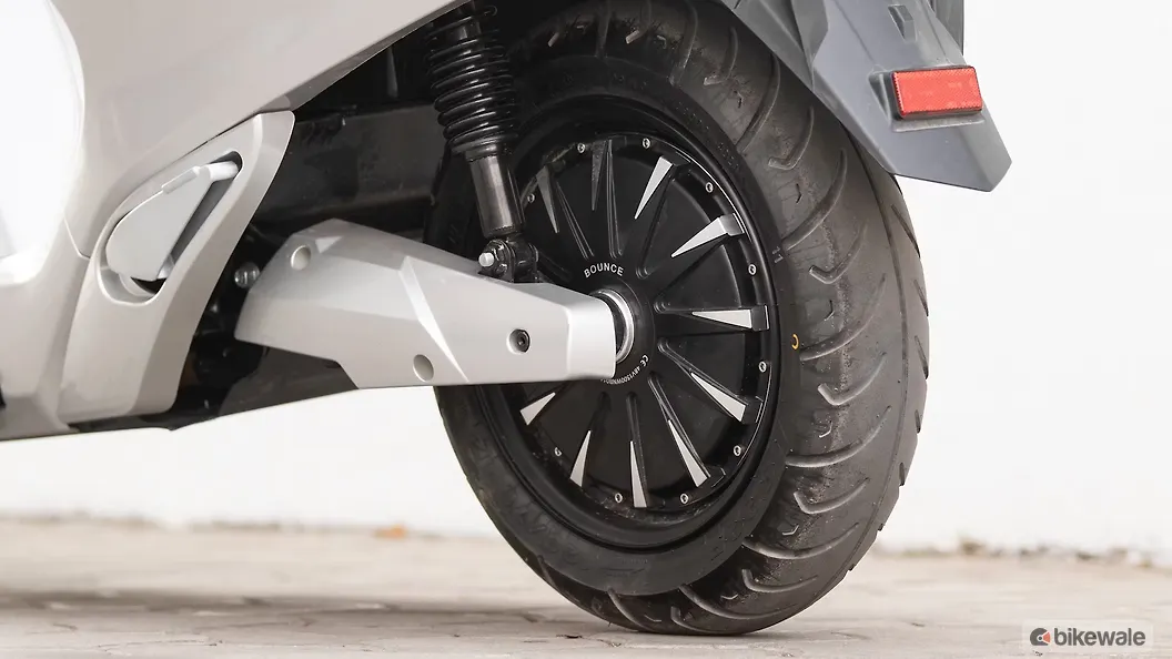 Bounce Infinity E1 Rear Suspension Image – BikeWale