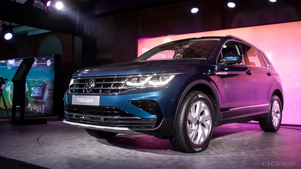 Tiguan Left Front Three Quarter Image, Tiguan Photos in India - CarWale