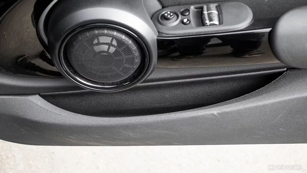 Cooper SE Driver Side Front Door Pocket Image, Cooper SE Photos in ...