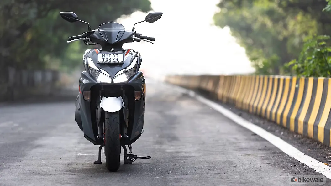 Yamaha Aerox 155 Front View Image – BikeWale