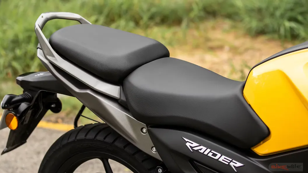 TVS Raider 125 Rear Suspension Spring Preload Setting Image – BikeWale