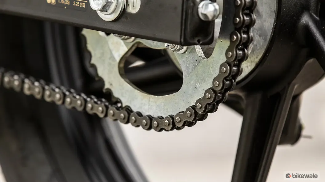 TVS Raider 125 Drive Chain and Sprocket Image – BikeWale