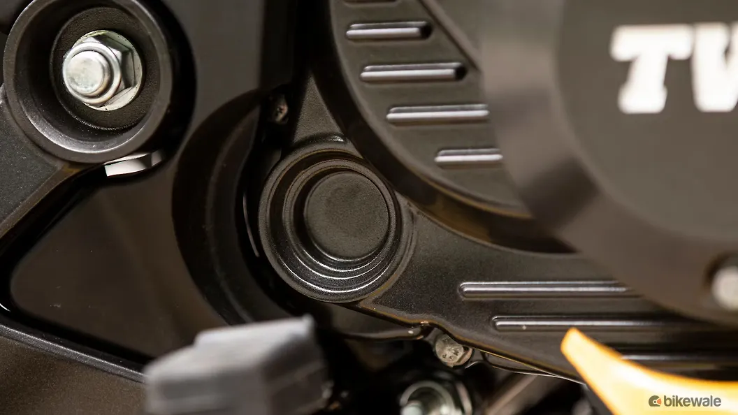 TVS Raider 125 Engine Crash Guard Image – BikeWale