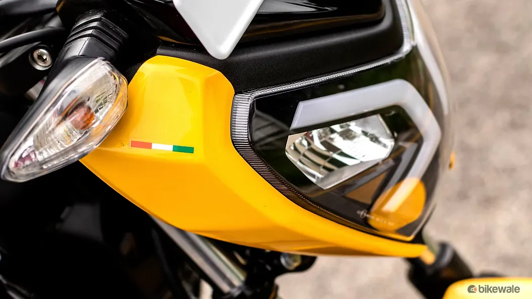 TVS Raider 125 Front Headlamp Cowl Image – BikeWale