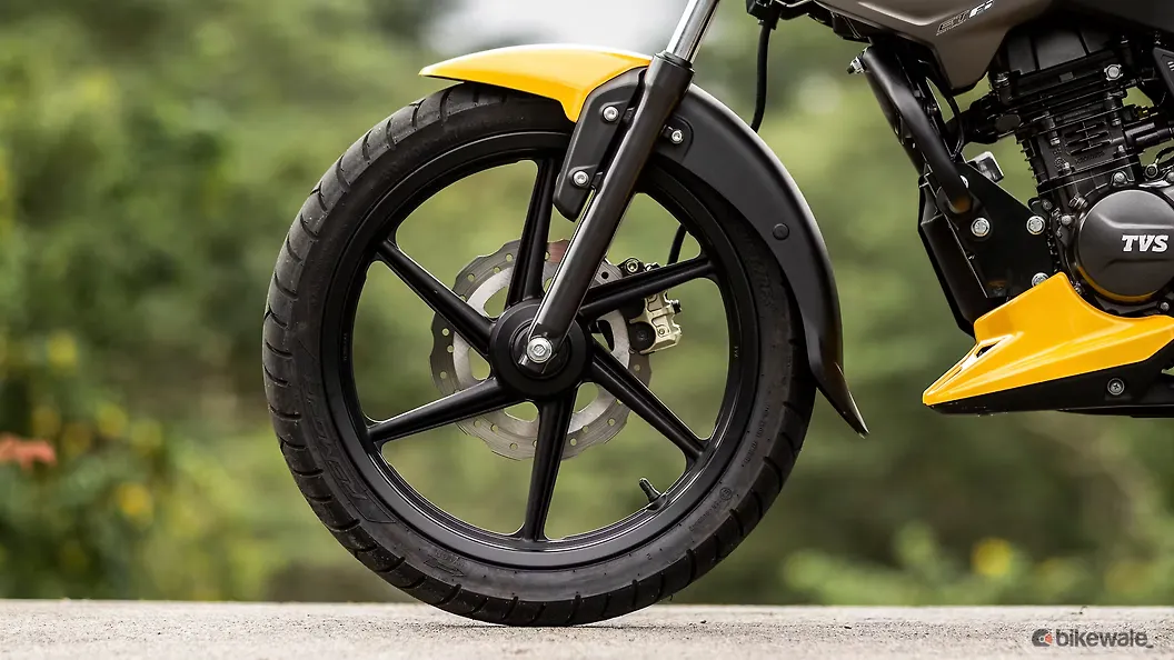 TVS Raider 125 Exhaust Headers Image – BikeWale