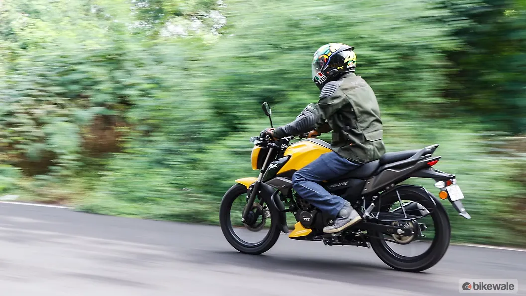 TVS Raider 125 Left Rear Three Quarter Image – BikeWale