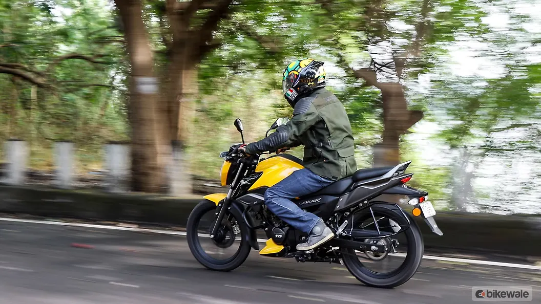 TVS Raider 125 Left Rear Three Quarter Image – BikeWale