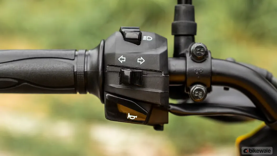TVS Raider 125 Left Side Multifunction Switchgear Image – BikeWale