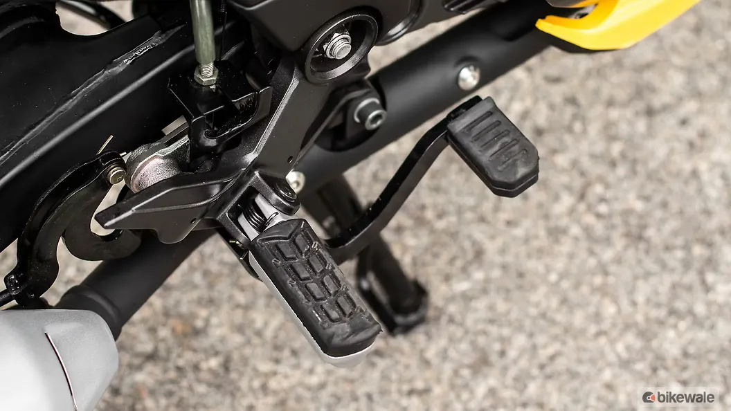 TVS Raider 125 Bike Seat Image – BikeWale