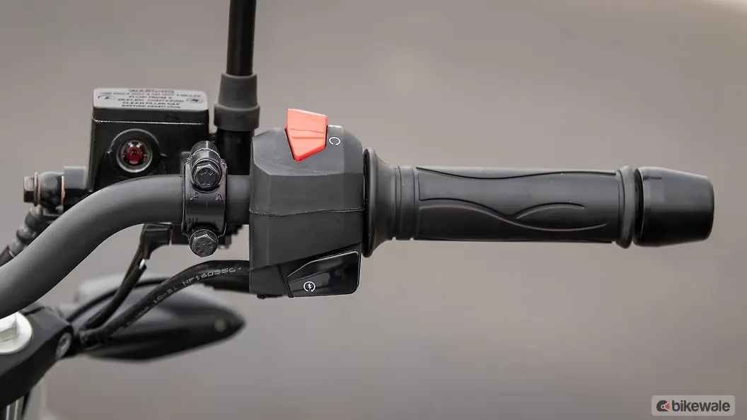 TVS Apache RTR 165RP Gear Shift Indicator Image – BikeWale