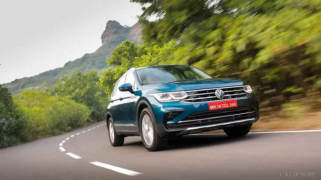 Tiguan Right Front Three Quarter Image, Tiguan Photos in India - CarWale