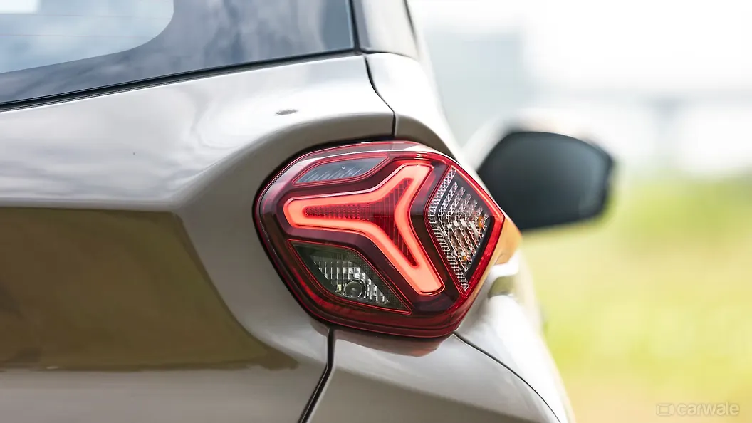 Punch Tail Light/Tail Lamp Image, Punch Photos in India - CarWale