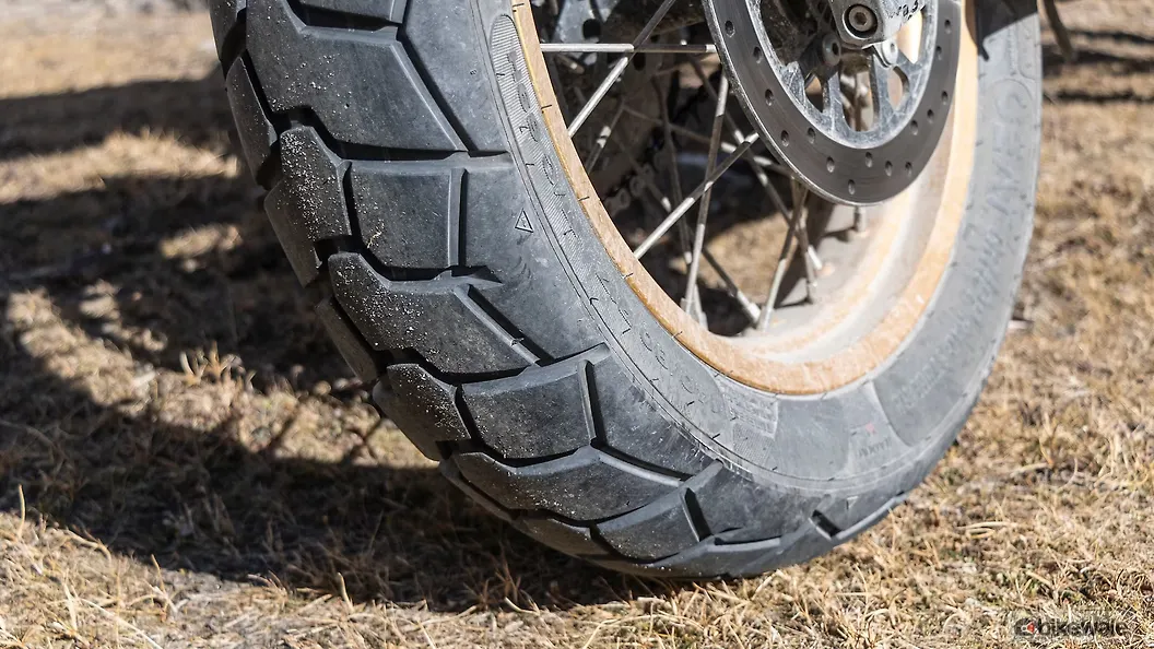 Royal Enfield Himalayan 450 Engine Crash Guard Image – BikeWale