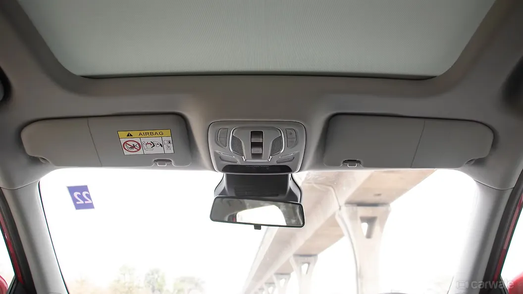 ZS EV Inner Rear View Mirror Image, ZS EV Photos in India - CarWale