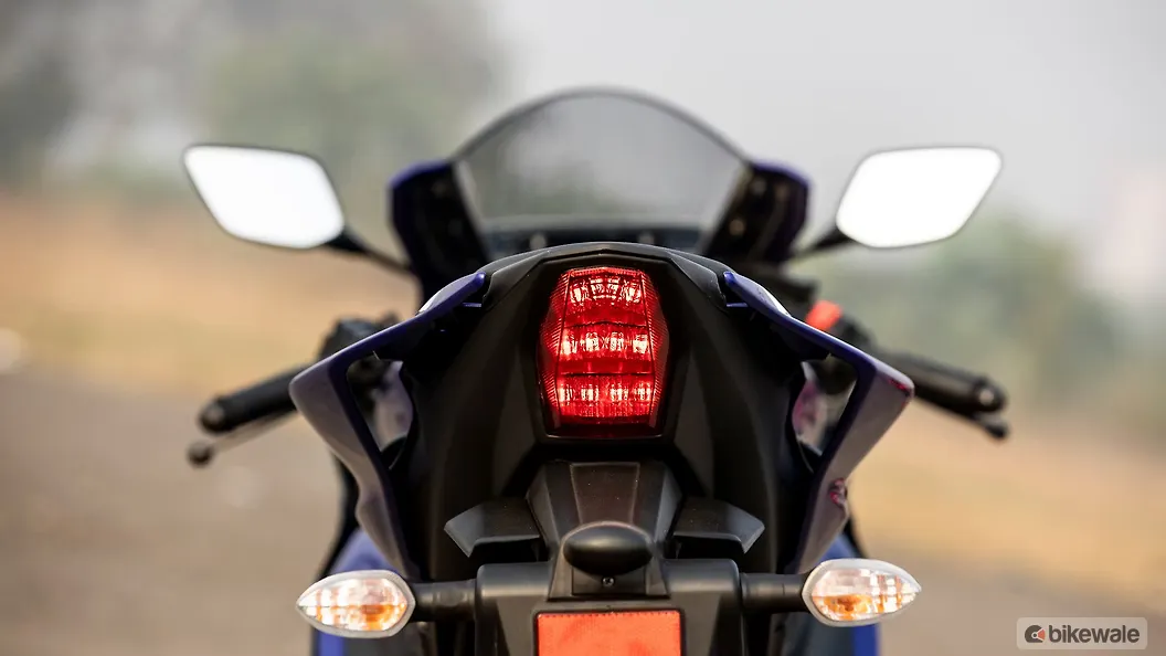 Yamaha R15 V4 Tail Light Image – BikeWale