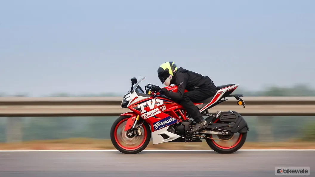 TVS Apache RR 310 [2020-2023] Left Rear Three Quarter Image – BikeWale