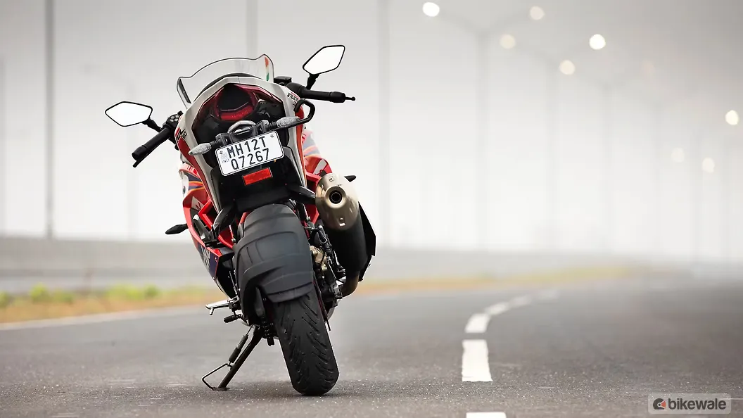 TVS Apache RR 310 Right Rear Three Quarter Image – BikeWale