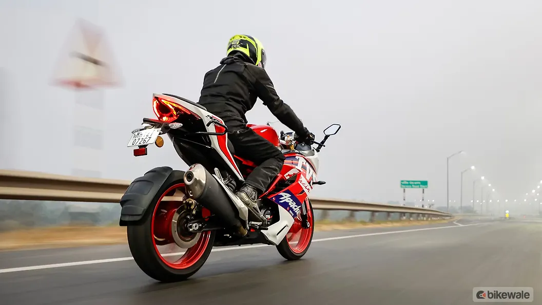TVS Apache RR 310 [2020-2023] Rear View Image – BikeWale