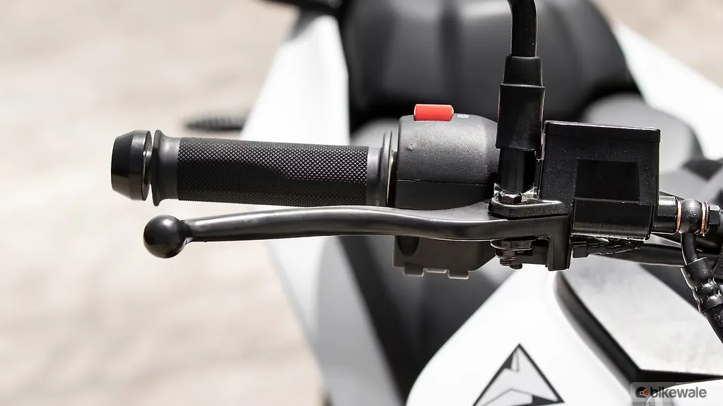 Tork Kratos R Front Brake Lever Image – BikeWale