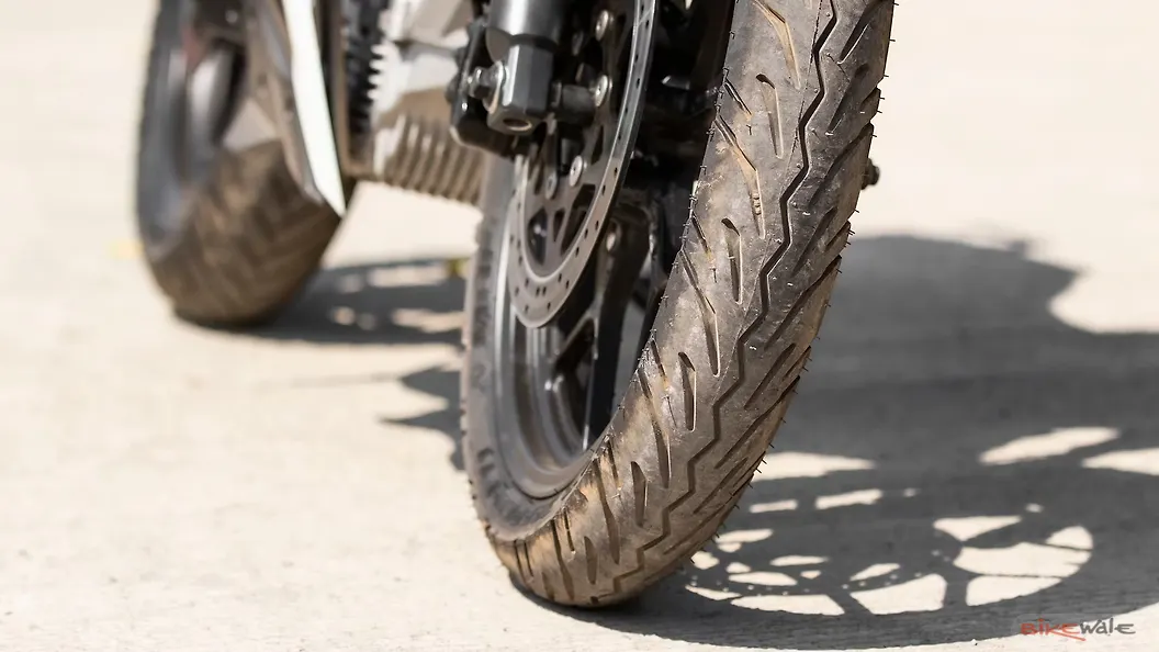 Tork Kratos R Horn Image – BikeWale