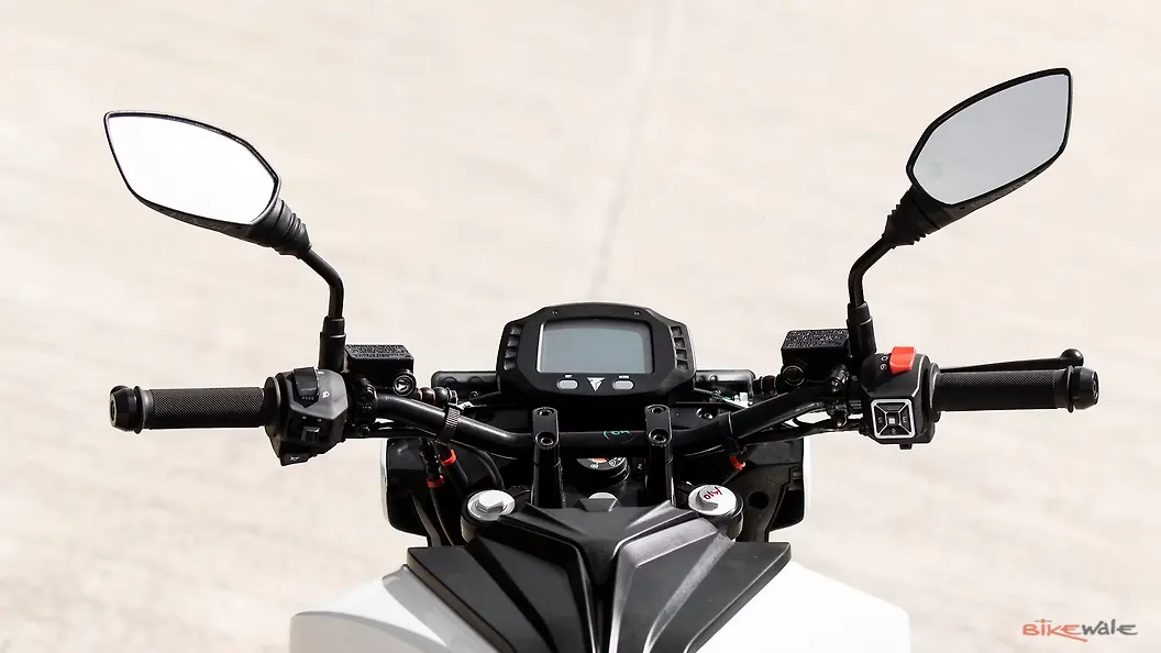 Tork Kratos R Handle Bar Image – BikeWale
