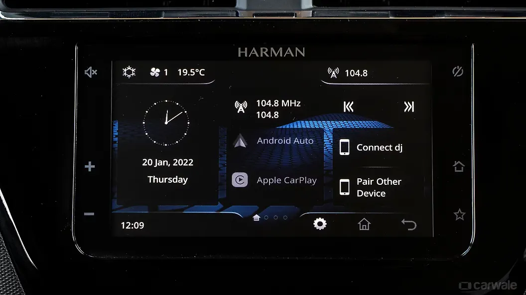 Tigor Infotainment System Image, Tigor Photos in India - CarWale