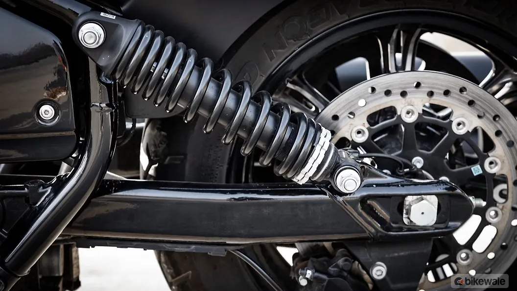 Indian Chief Dark Horse Front Suspension Image – BikeWale