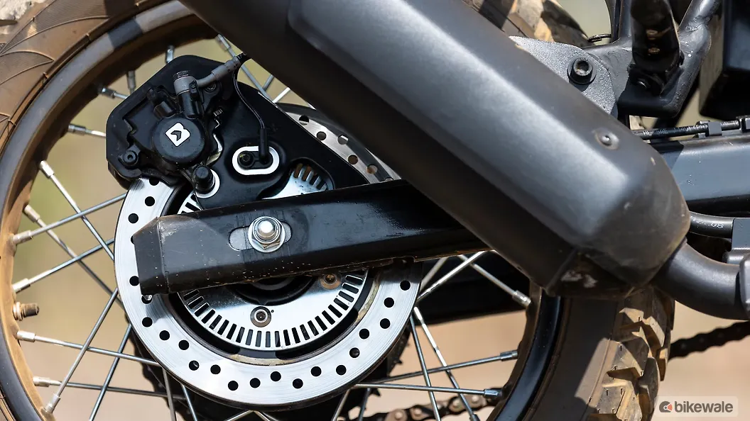 Yezdi Adventure Rear Disc Brake Image – BikeWale