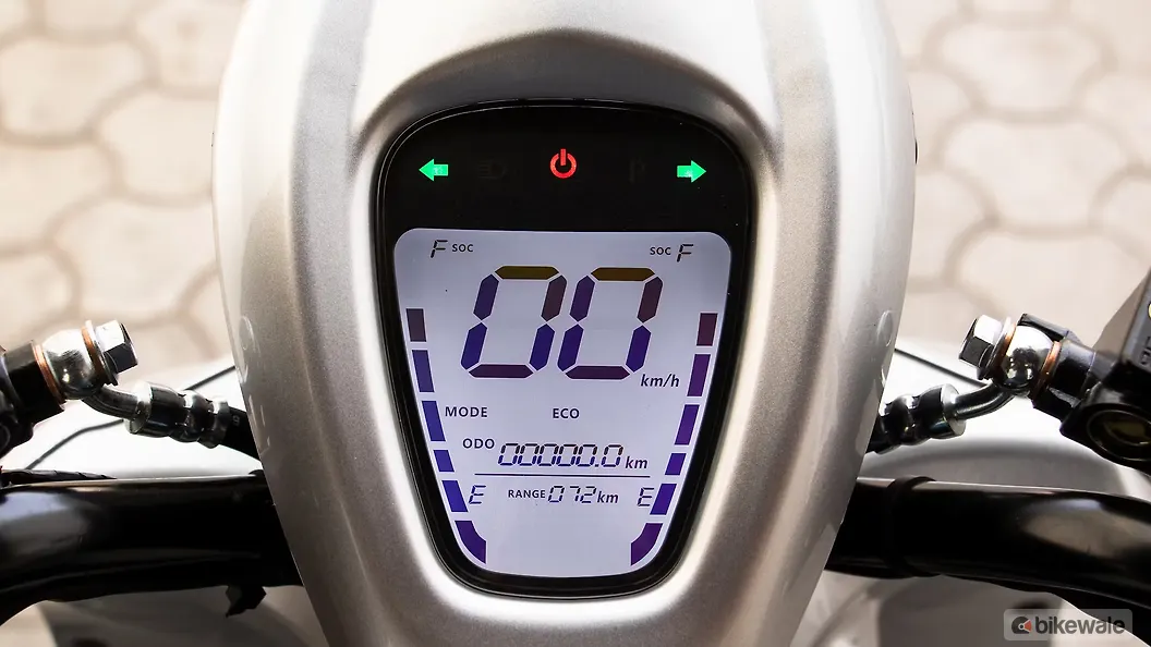 Bounce Infinity E1 Instrument Cluster Image – BikeWale