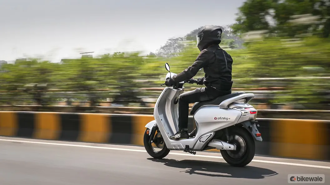 Bounce Infinity E1 Left Side View Image – BikeWale