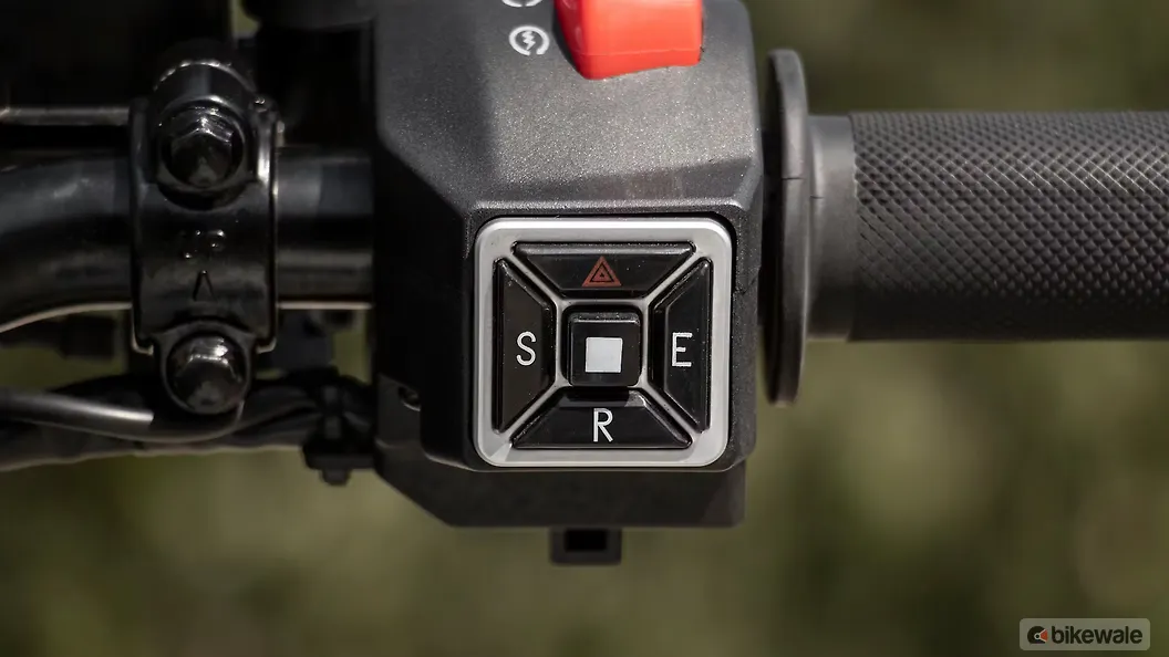Tork Kratos R Multifunction Switchgear Image – BikeWale